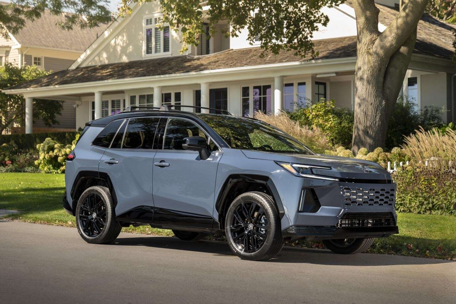 Toyota RAV4 – 2026 Finalist – Canadian Car of the Year